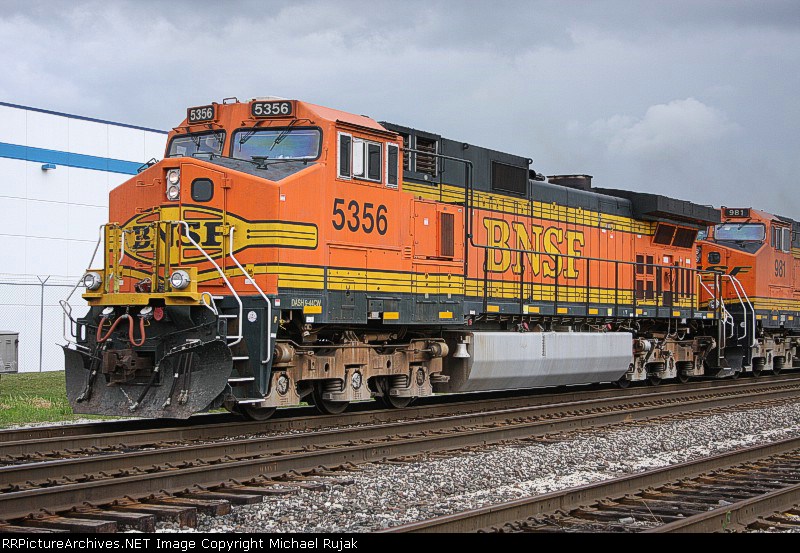 BNSF 5356